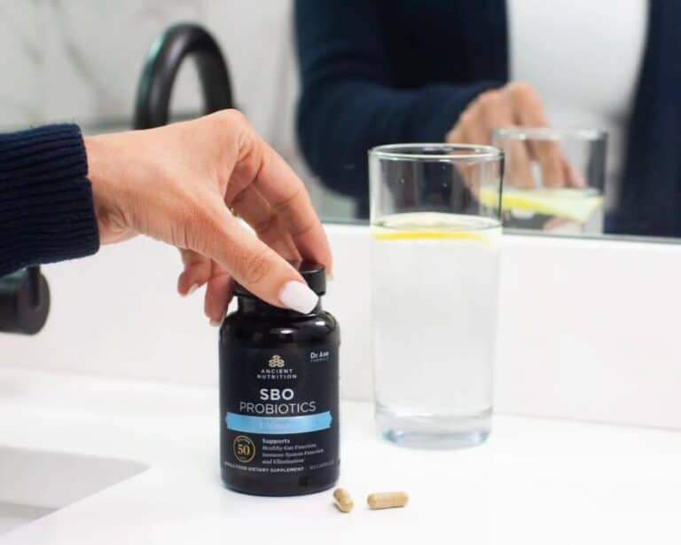 9 Best Probiotics for SIBO Treatment (methane, constipation, IBS)
